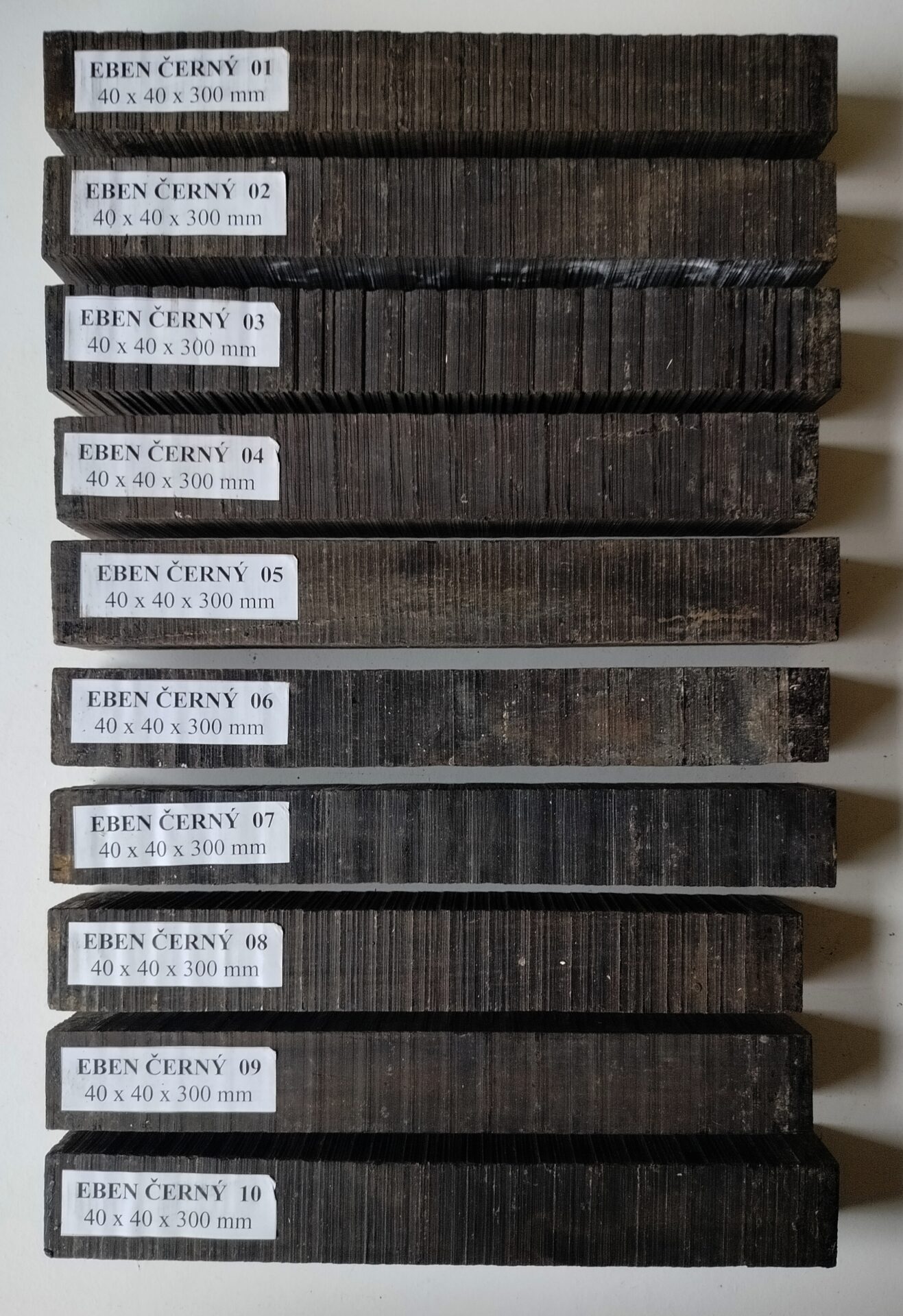 Eben černý 40 x 40 x 300 mm - GLOBAL WOOD